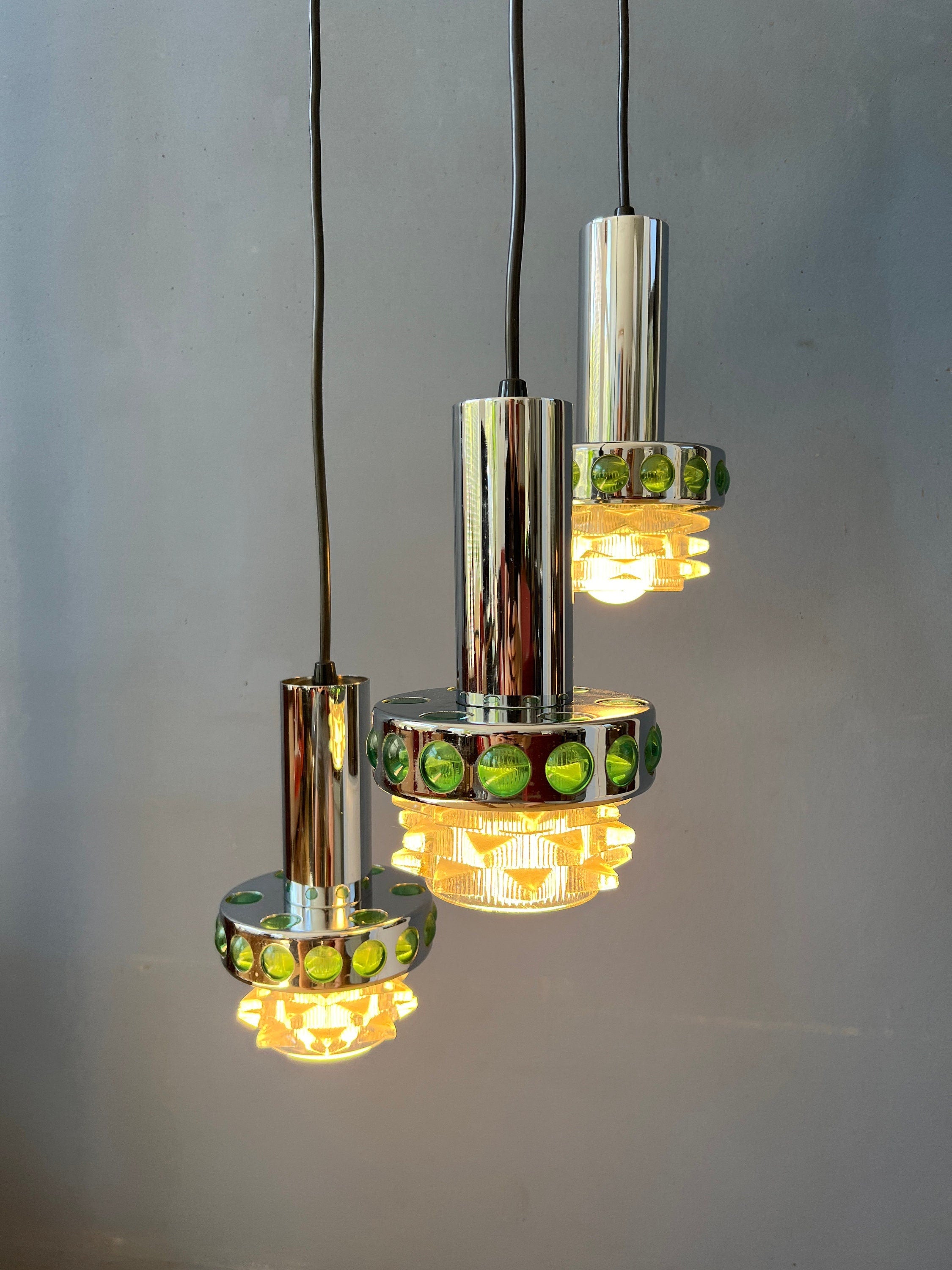 Vintage Massive Cascade Pendant Lamp | Green Space Age Chandelier | Mi ...